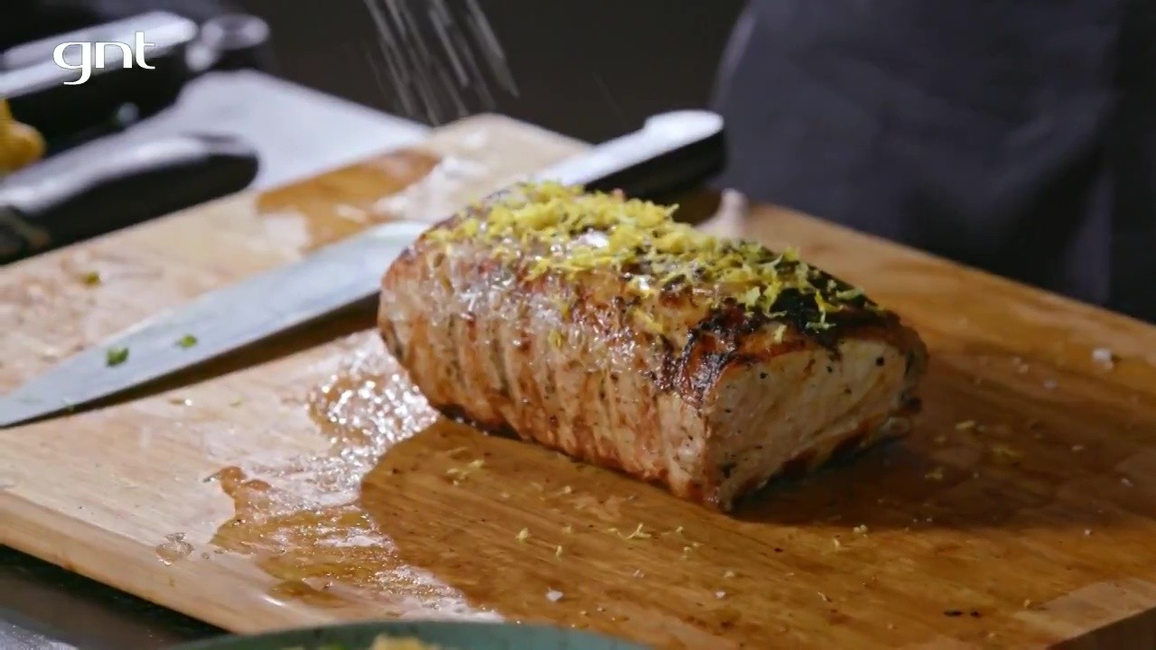 Lombo de porco com geleia de abacaxi do Felipe Bronze | Receitas
