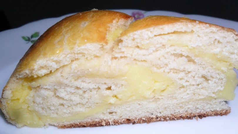 Pão doce com recheio de creme | Receitas