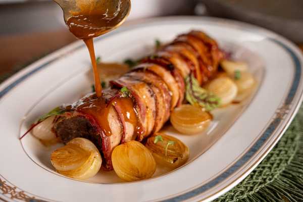 Filé mignon com bacon da Laura Miranda | Receitas