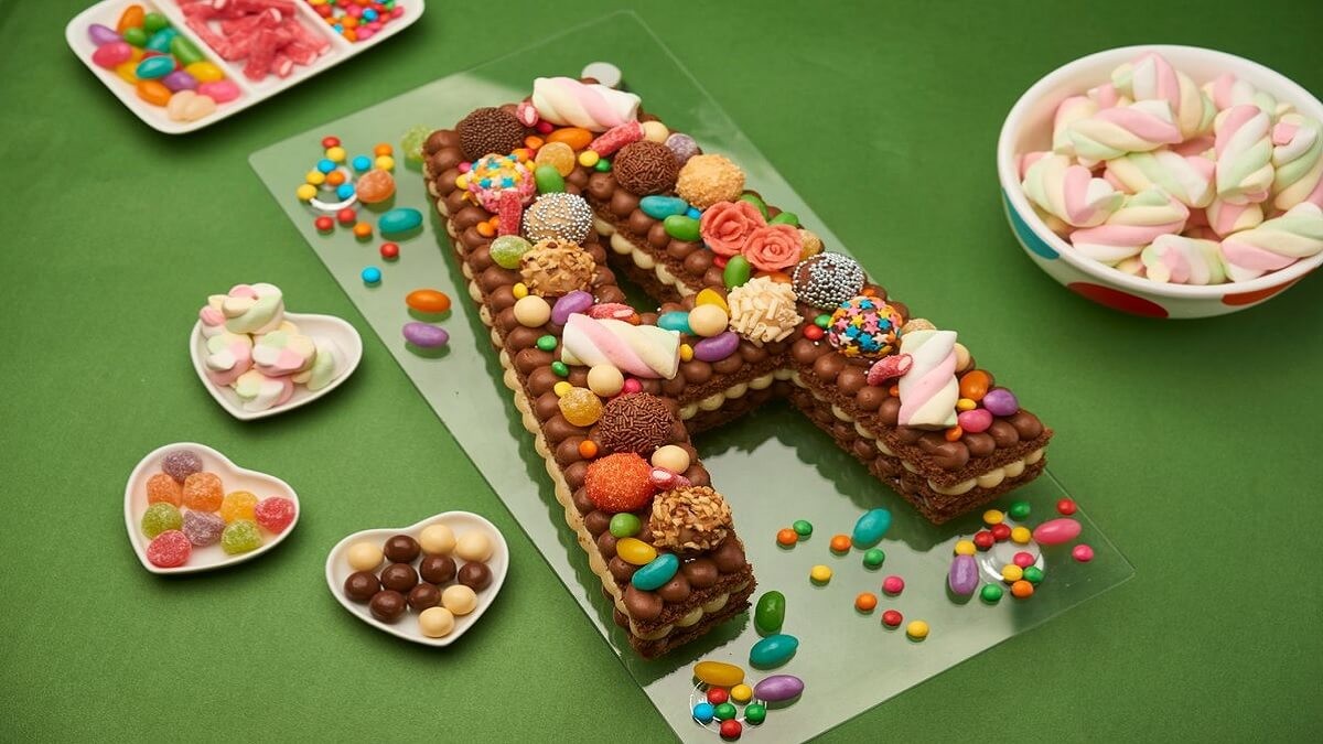 Bolo em formato de letra ou número | Receitas