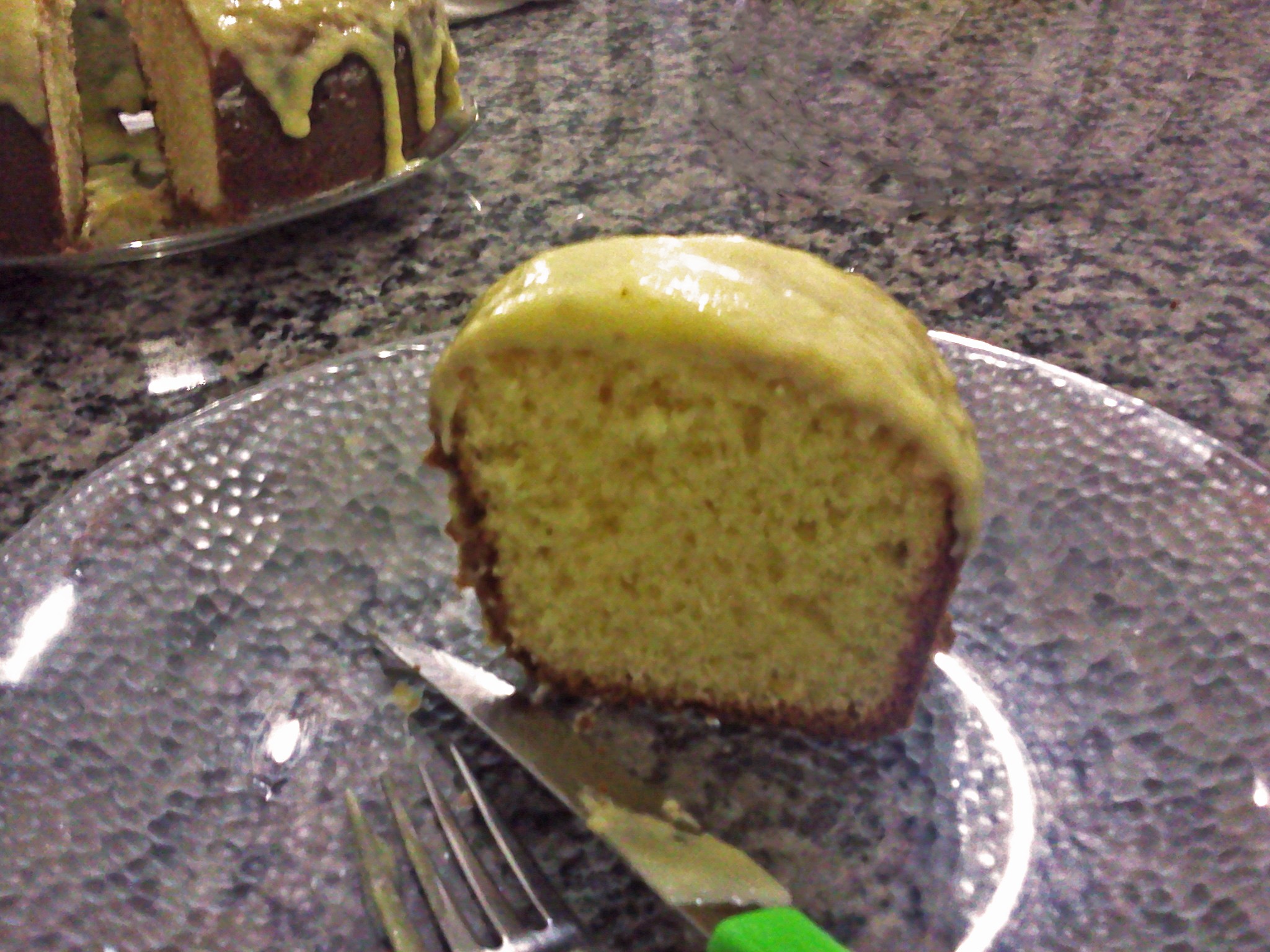 Bolo de Laranja com cobertura