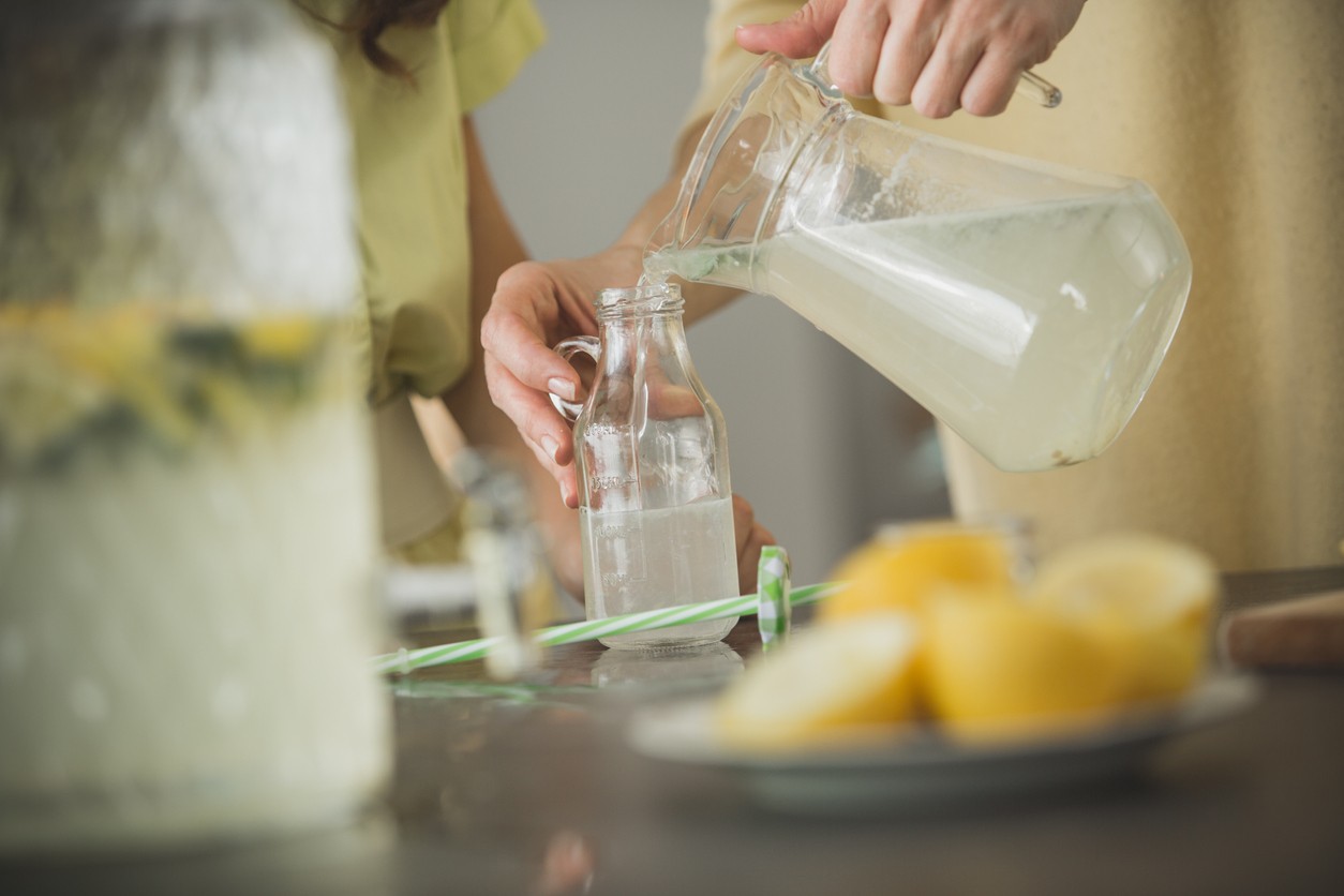 Bebidas eletrolíticas caseiras: como fazer 6 receitas | Receitas