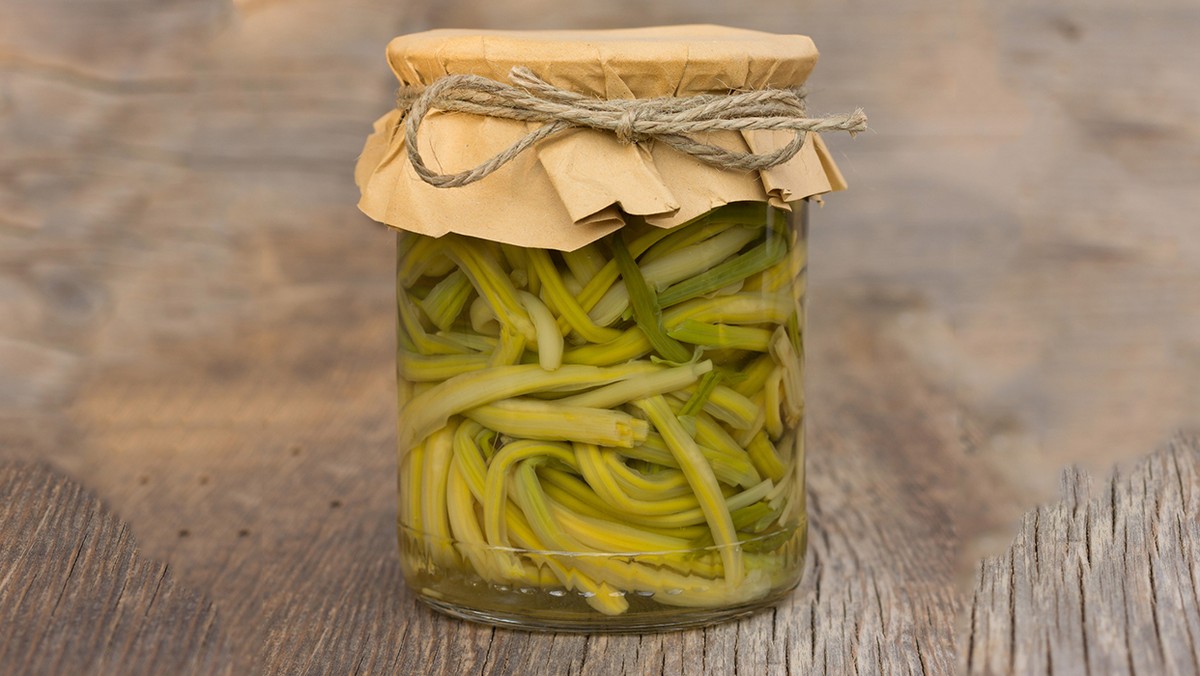 Como fazer picles de alho-poró | Perto do Fogo | Receitas