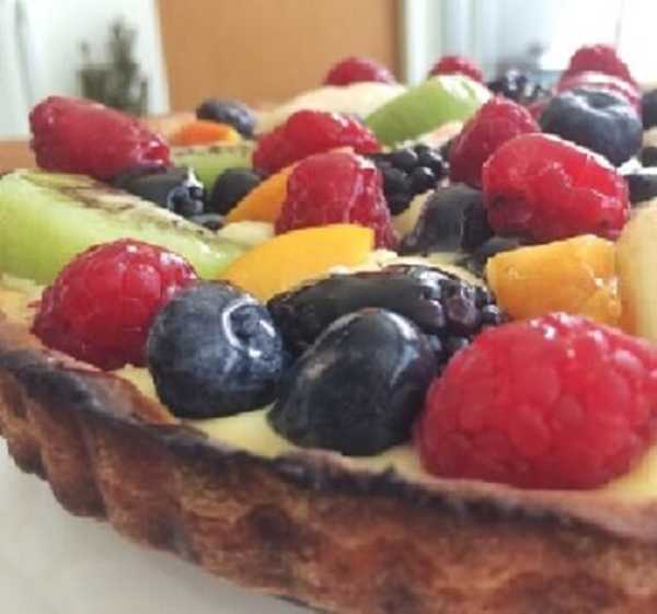 Torta mousse com frutas | Receitas