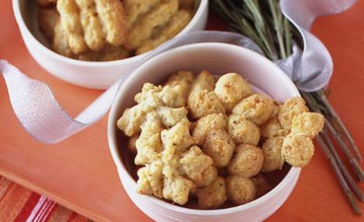 Biscoitos de queijo com farelo de aveia | Doces e sobremesas | Receitas