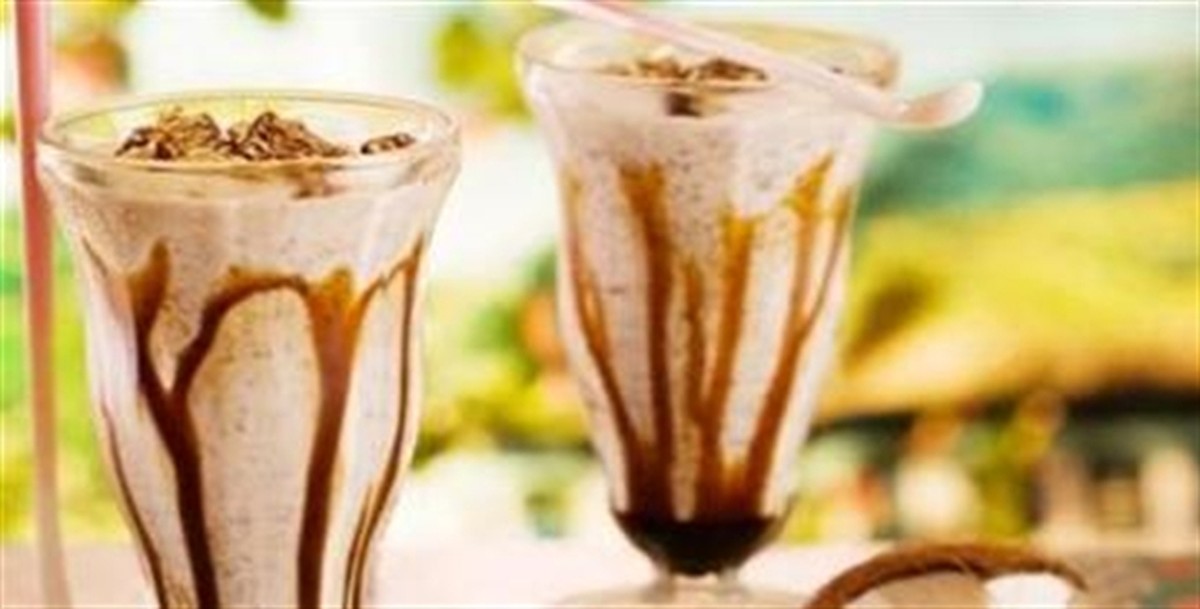 Frappé de flocos com coco | Drinks e Bebidas | Receitas
