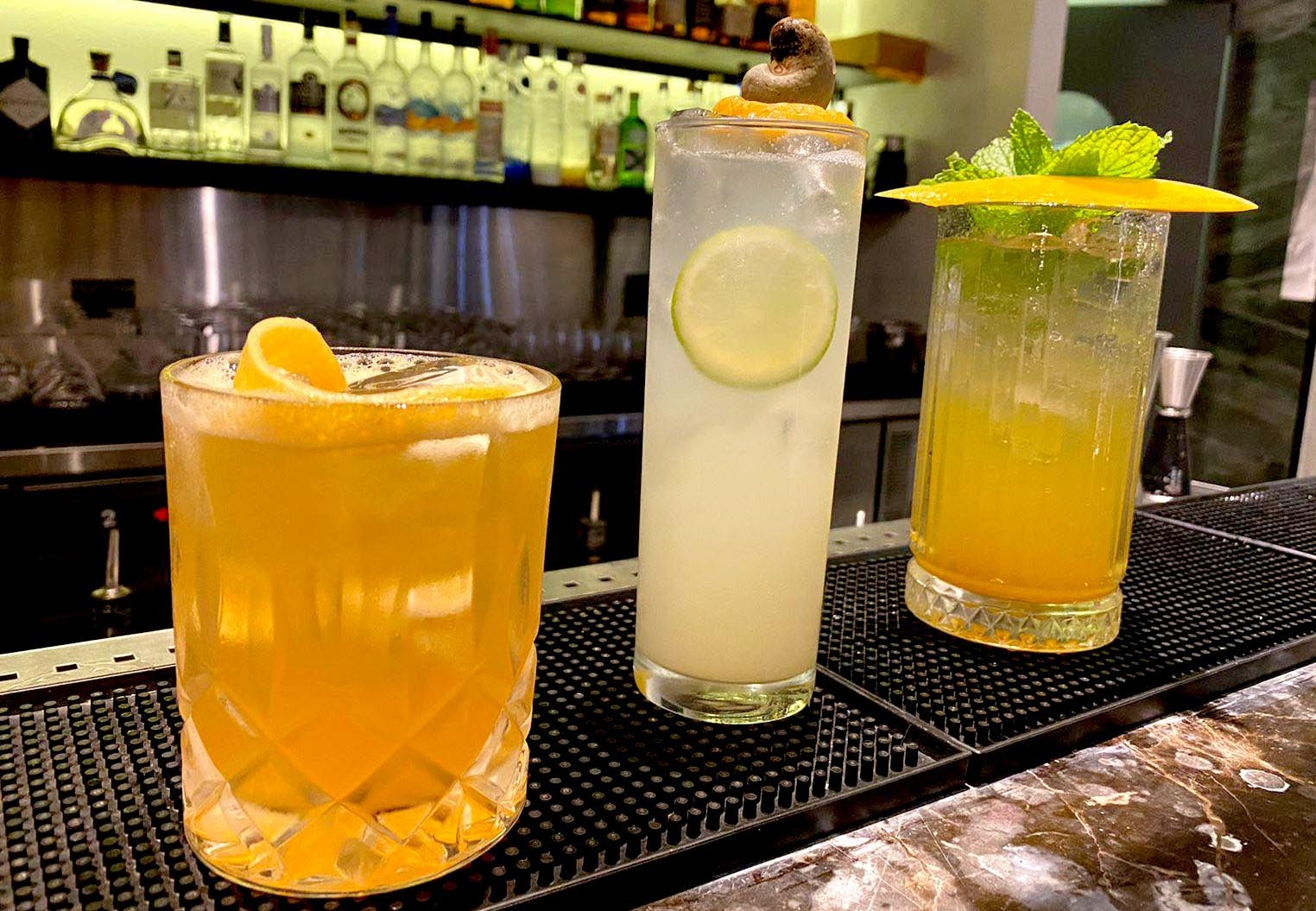 Mango rock: aprenda a fazer o drink | Receitas