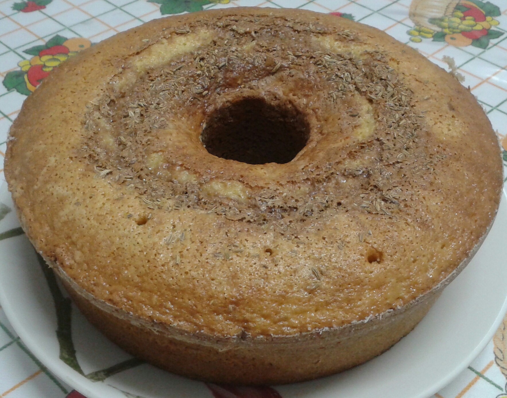 Bolo misto de Fubá e erva doce | Receitas