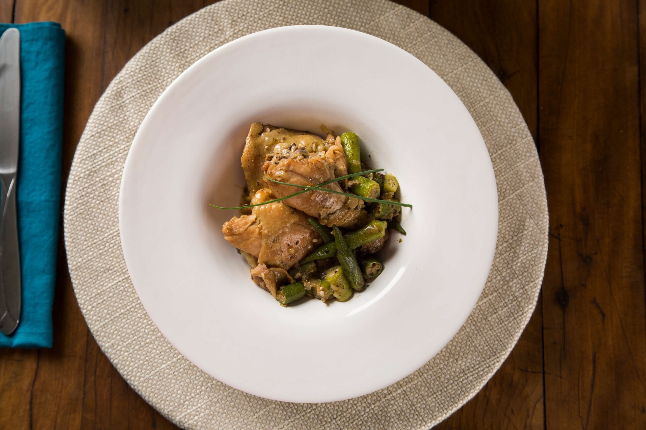 Frango com quiabo delicioso | Receitas