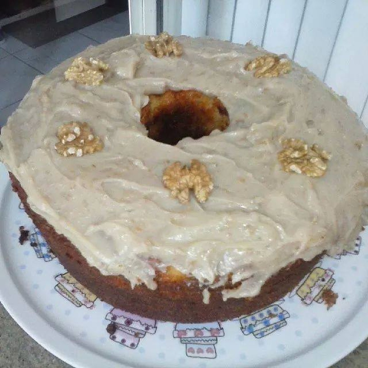 Bolo de Nozes Espetacular da Família Fidalgo | Bolos | Receitas