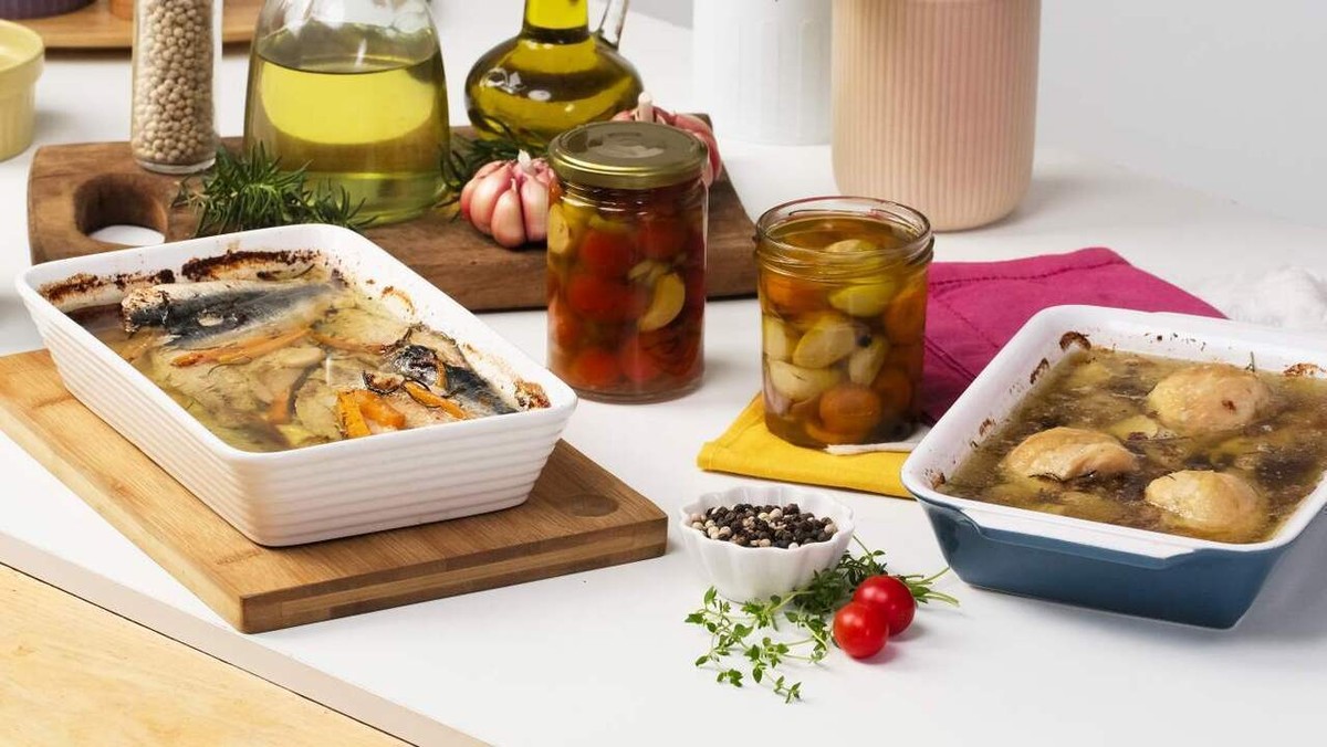 Confitar: saiba o que é e como realizar a técnica culinária | Dicas e ...