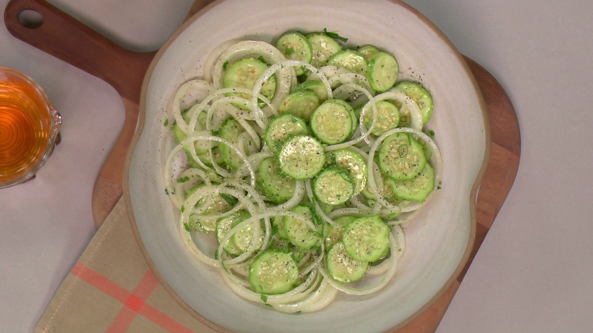 Salada de maxixe | Saladas | Receitas