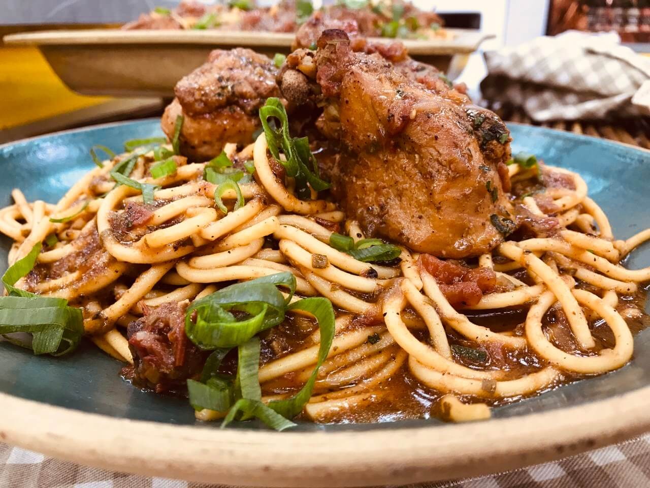 Comidas que rendem para muitas pessoas: veja 10 receitas de uma panela ...