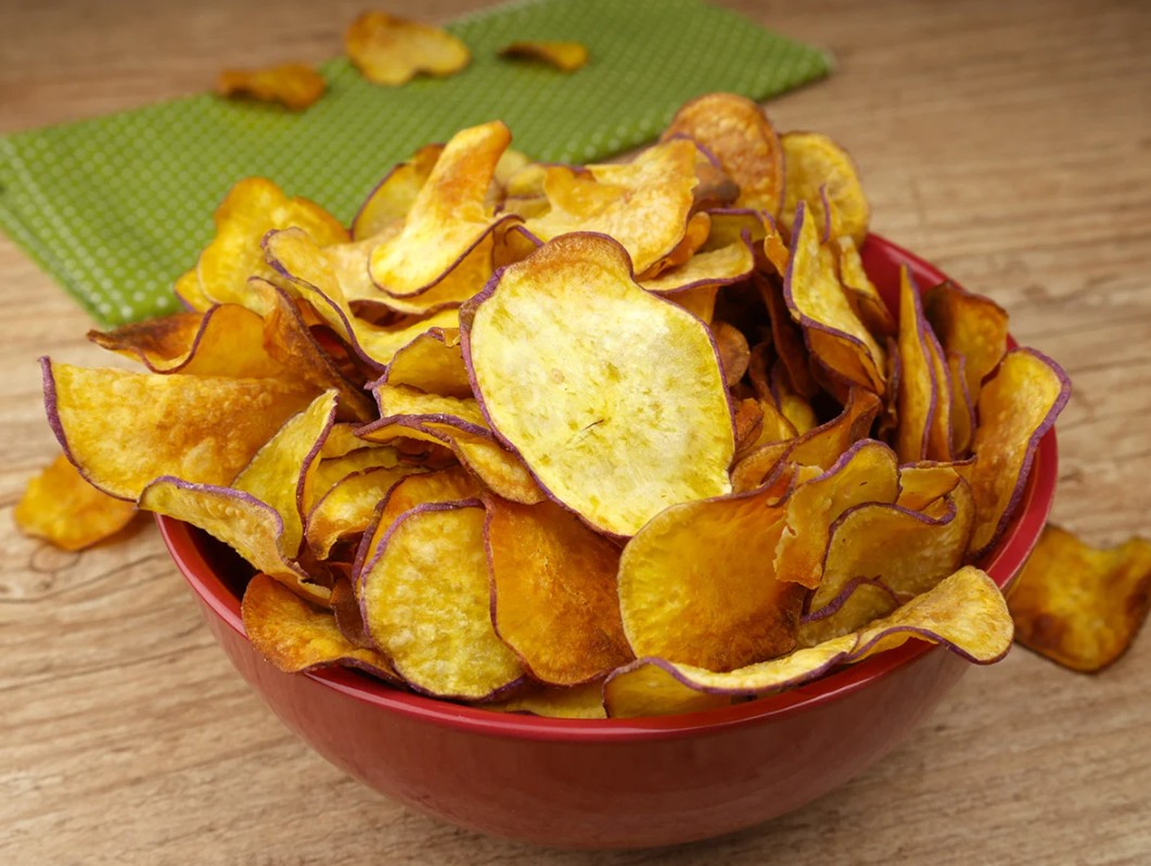 Faça saborosos chips de batata doce | Receitas