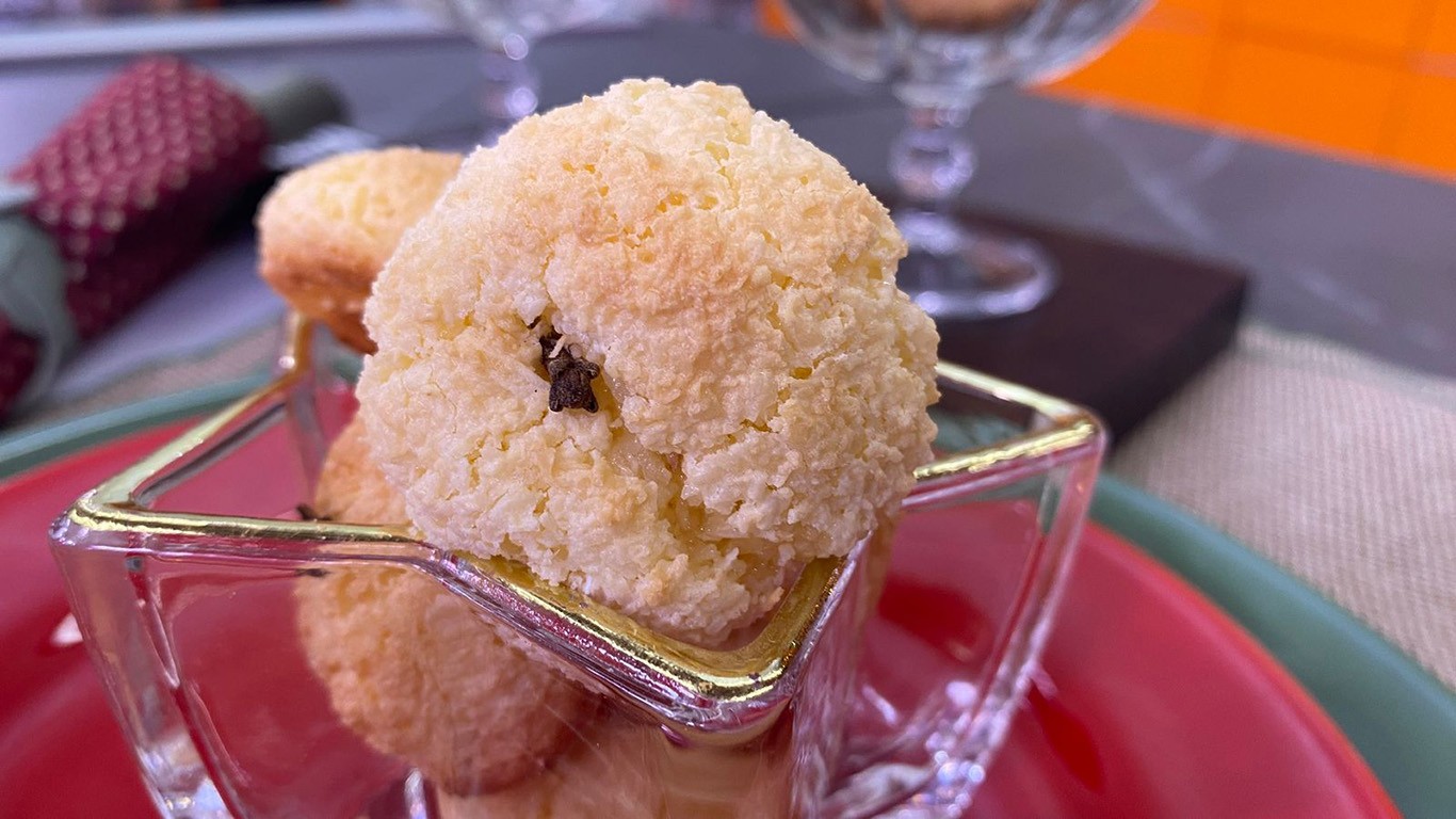 Docinho de coco prático | Receitas