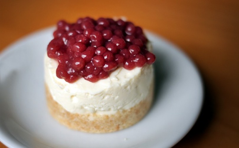 Mini cheesecake com caviar de morango | Receitas