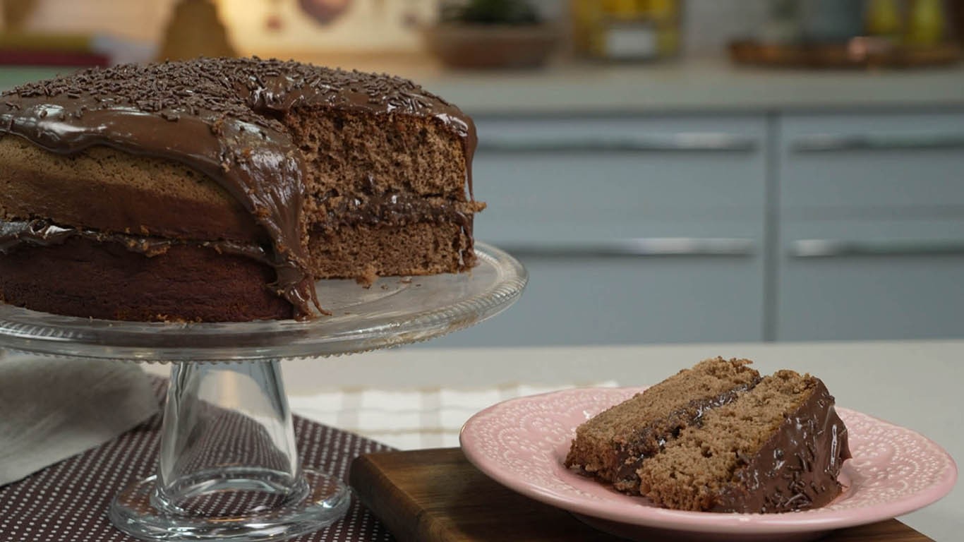 Bolo de brigadeiro | Receitas