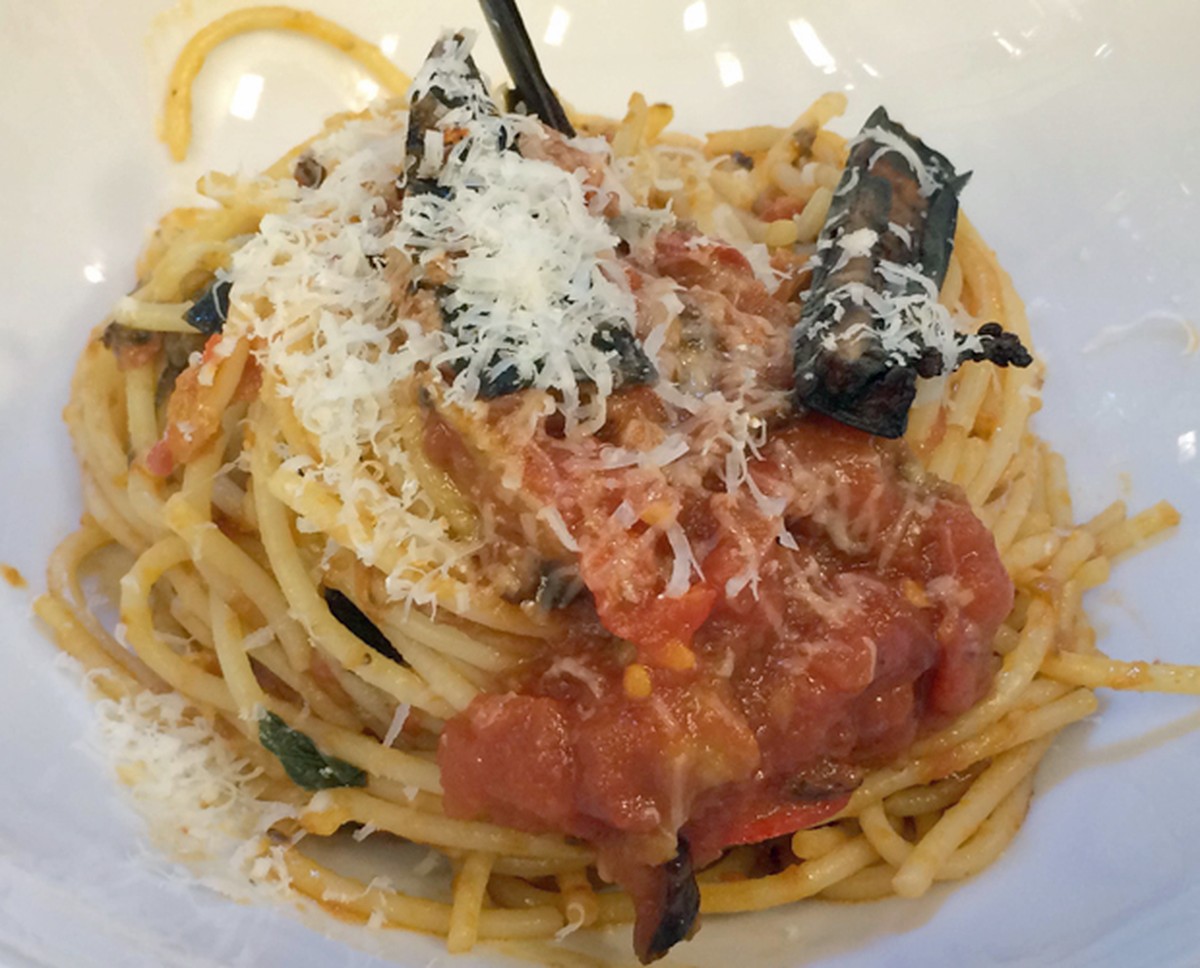 Spaghetti alla Norma | Mais Você | Receitas