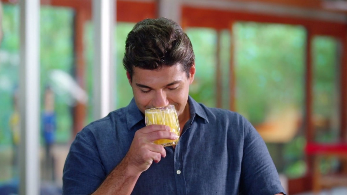 Caipivodka de seriguela e maracujá | Perto do Fogo | Receitas