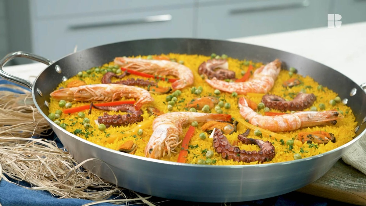 Paella: aprenda como fazer receitas clássicas e variações sofisticadas ...