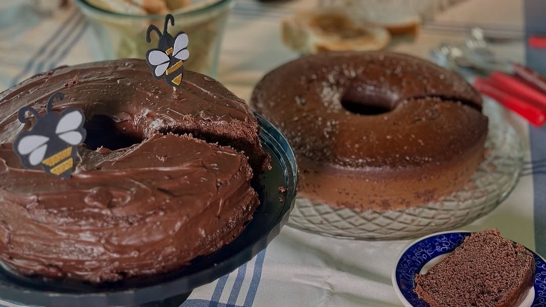 Bolo de mel: receita fácil e deliciosa para adoçar seu dia | Receitas