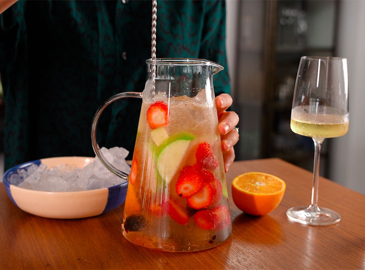 Clericot de espumante da Laura Miranda | Drinks e Bebidas | Receitas