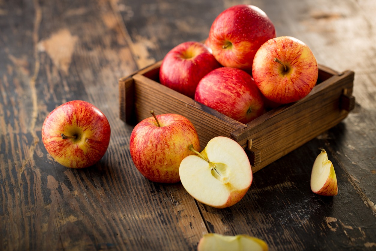 Maçã: calorias, benefícios, tabela nutricional e vitaminas | Receitas