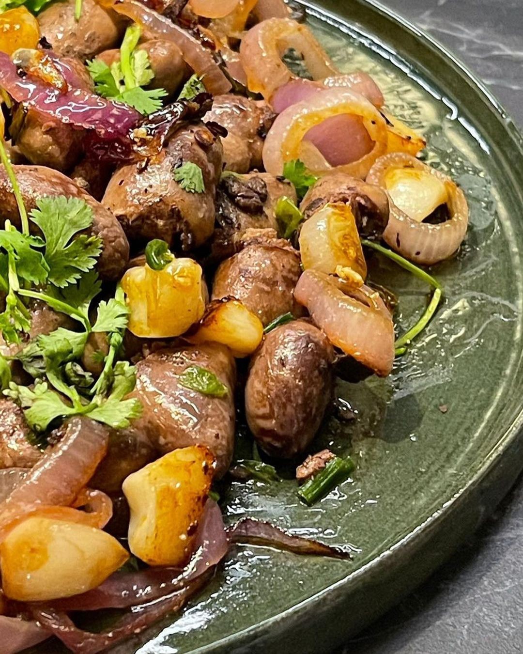 Coração de frango grelhado com queijo coalho e melaço | Receitas