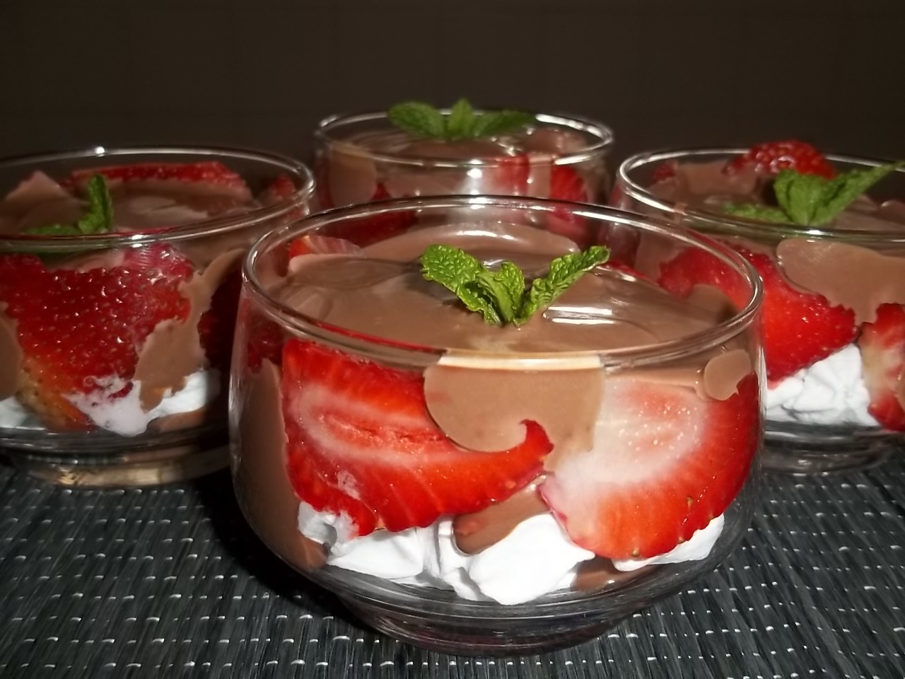 Morango FESTIVO | Receitas