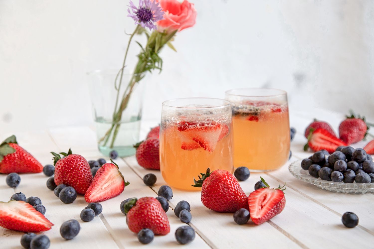 Berry Spritz: Receita de drink sem álcool com frutas vermelhas | Receitas