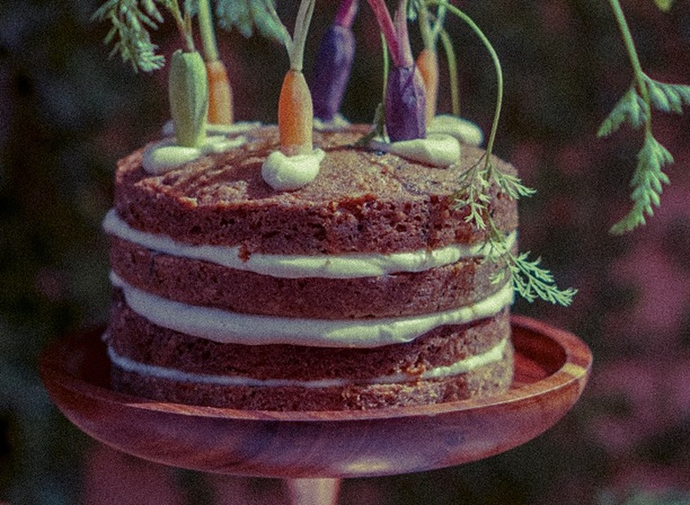 Bolo De Cenoura Roxa Bolo De Coco Molhado – Charlô