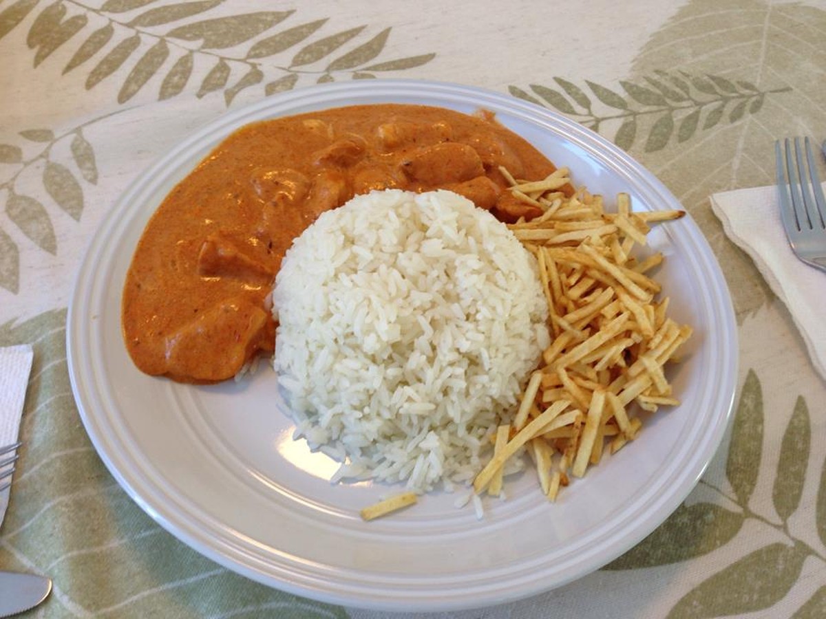 Strogonoff de Frango Original | Aves | Receitas