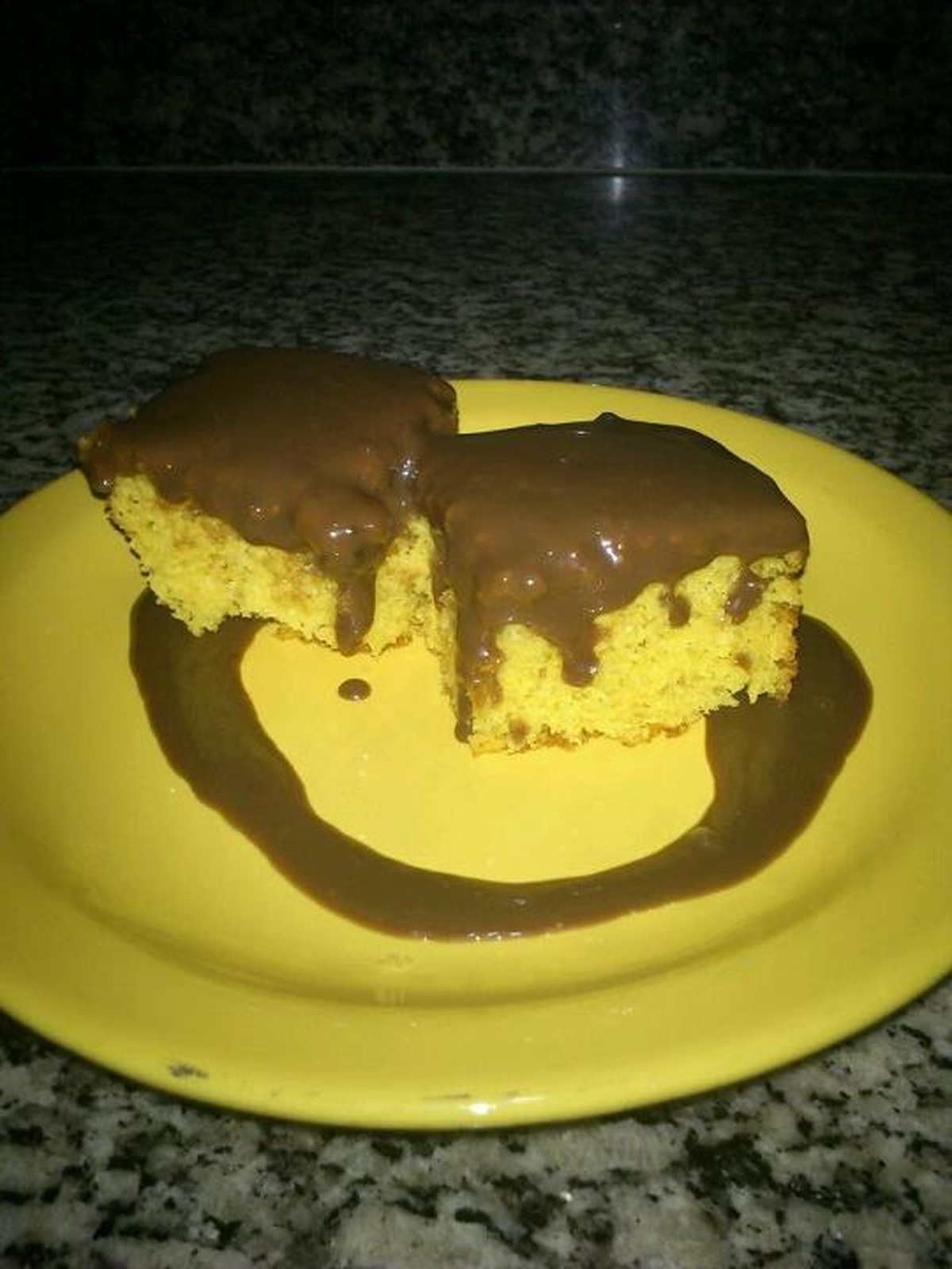 Bolo de Cenoura com Cobertura de Chocolate da Tati | Bolos | Receitas