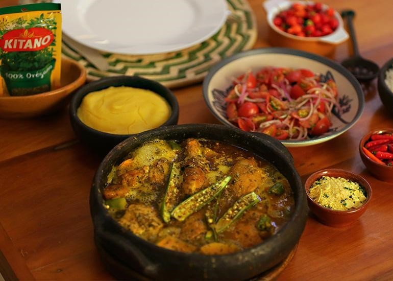 Moamba de galinha: receita angolana cheia de sabor | Receitas