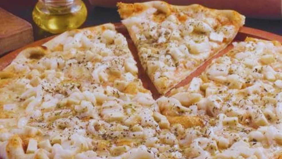 Receita de pizza gourmet de frango com catupiry: Aprenda como fazer ...