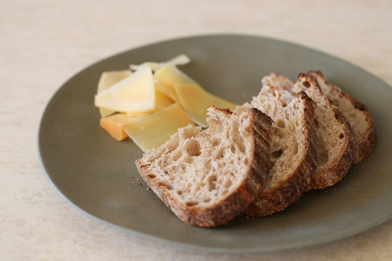 Você pode comer pão todos os dias: especialista diz qual escolher, em ...