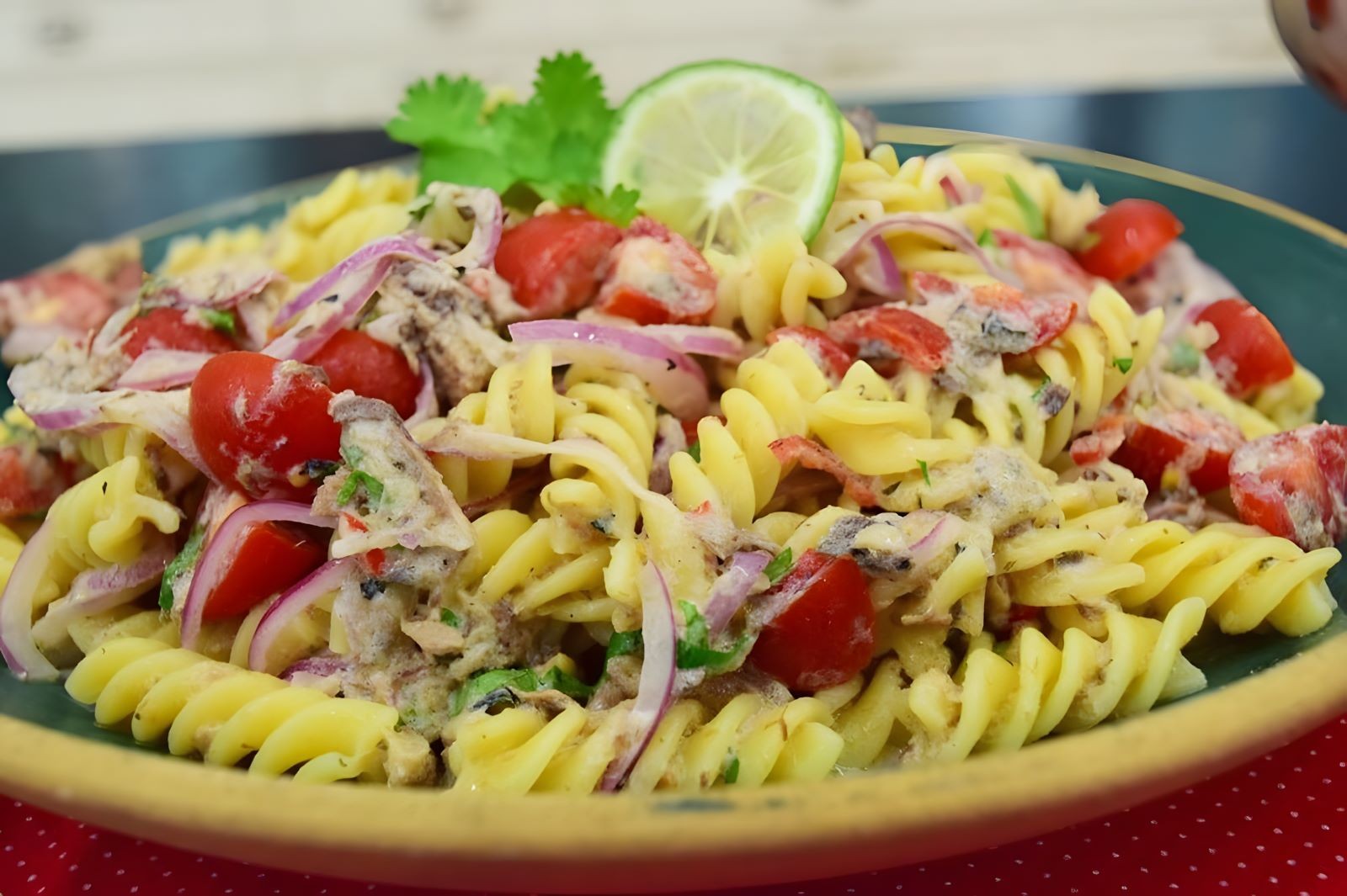 Comida fria para o verão: 7 receitas de pratos leves e refrescantes ...