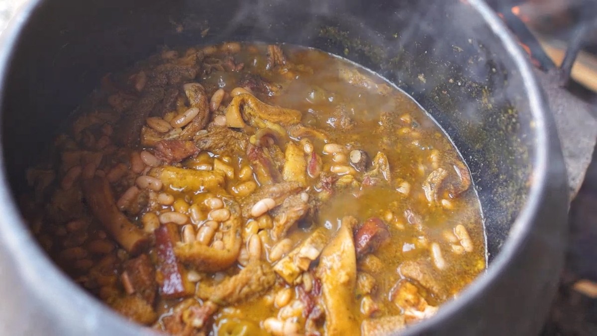 Aprenda a fazer a dobradinha de Nega Su | Conexão Bahia | Receitas