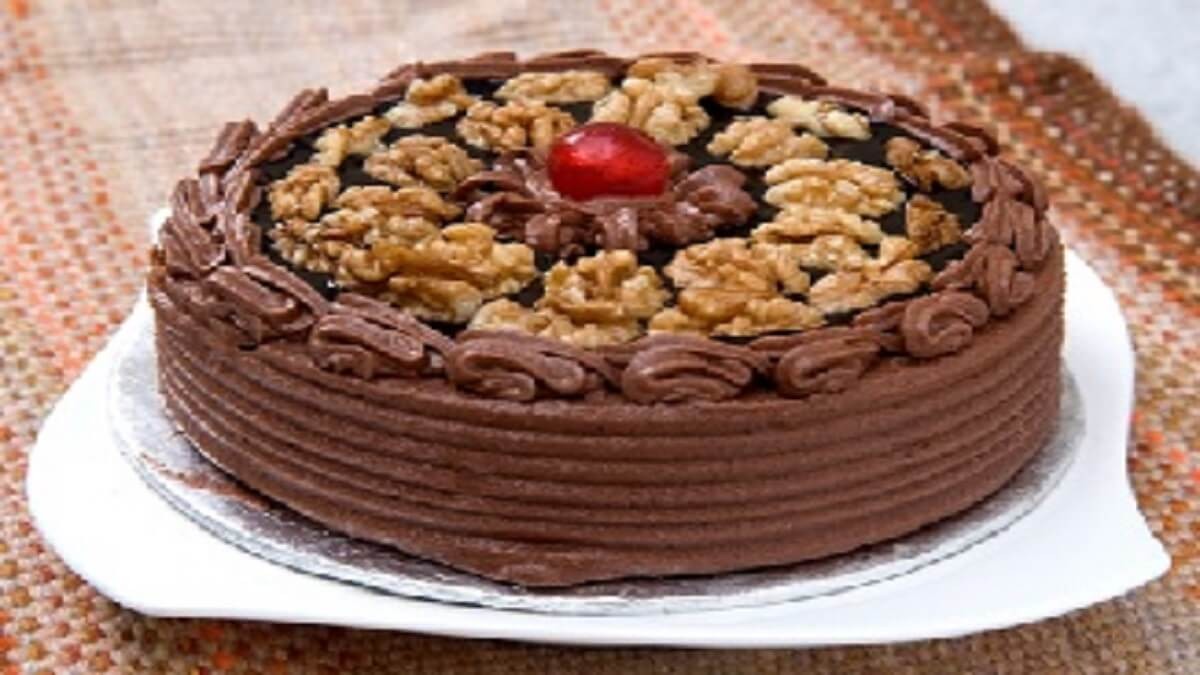 Bolo de chocolate com nozes | Receitas