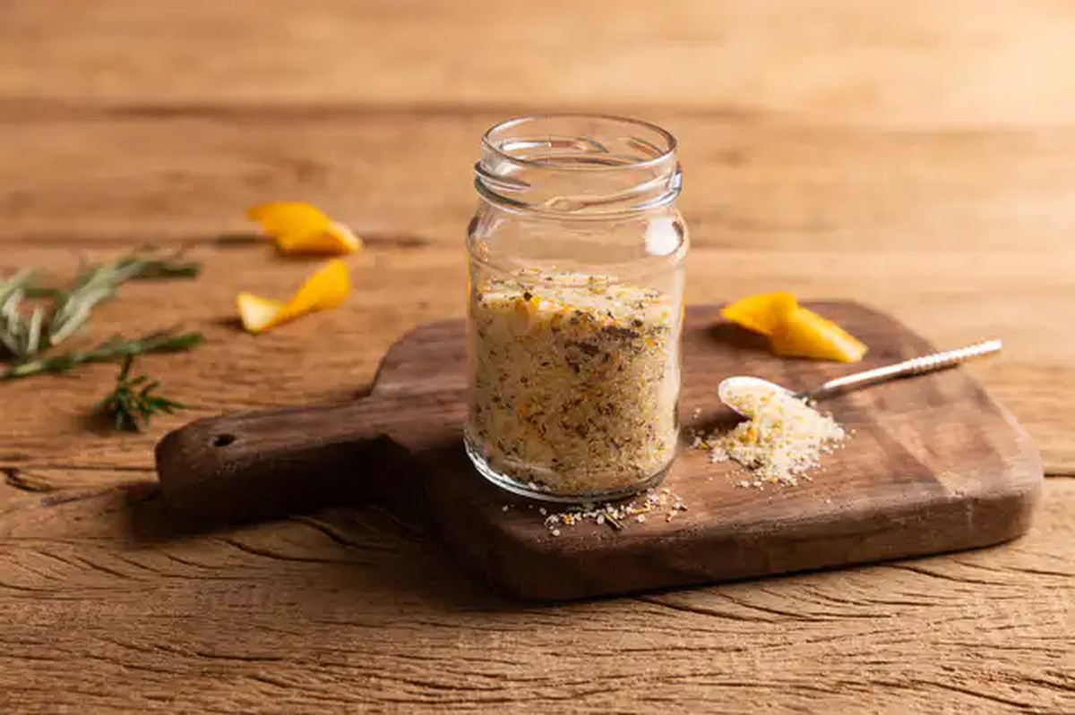 Sal temperado caseiro: 5 receitas para incrementar o sabor das ...