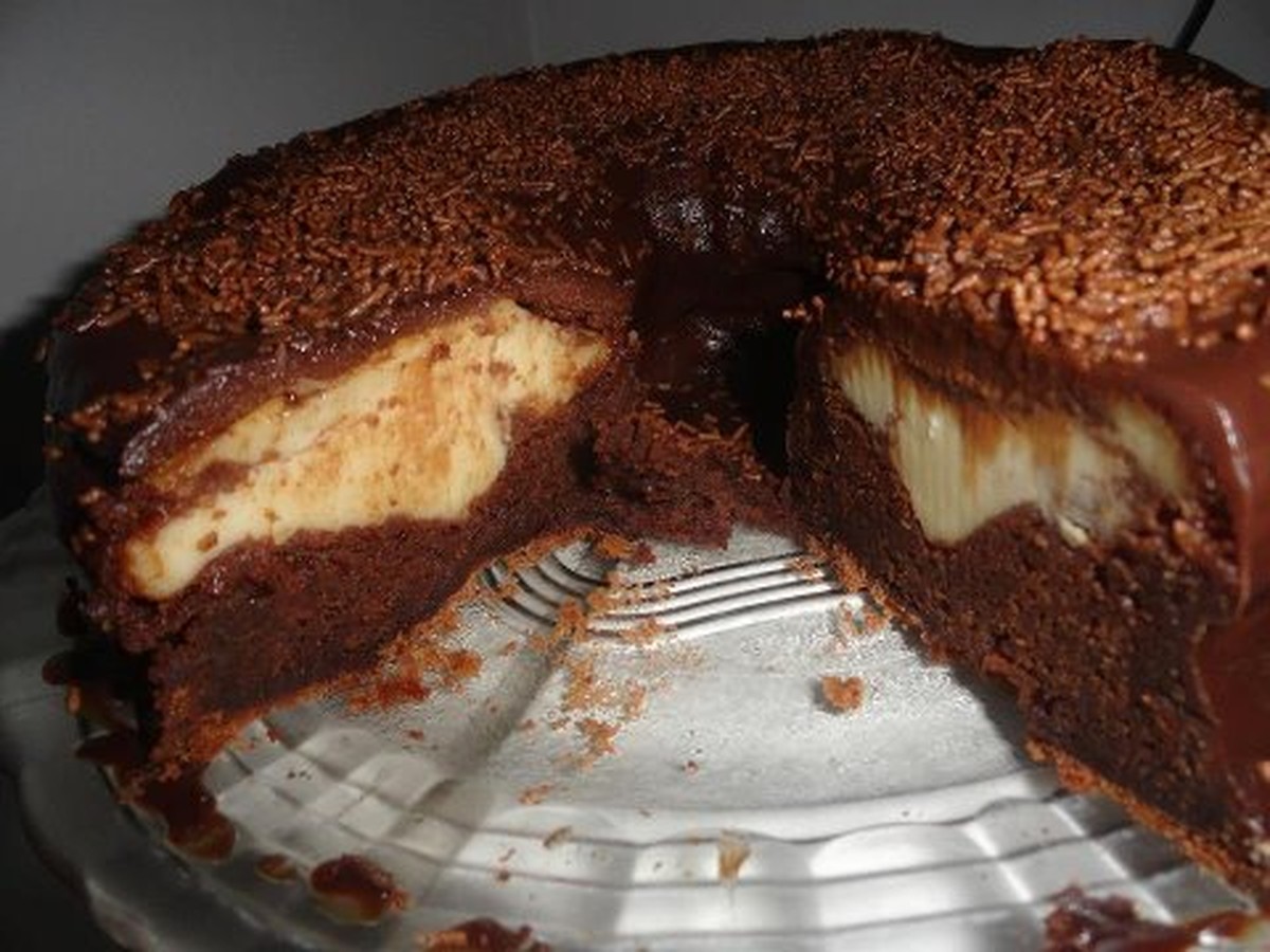 Bolo Bomba de Chocolate | Bolos | Receitas