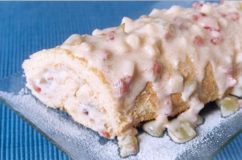 Rocambole light de frutas | Receitas