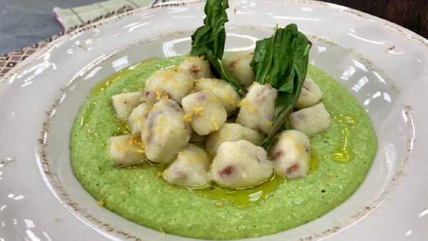 Nhoque de paio com molho de caldo verde | Receitas