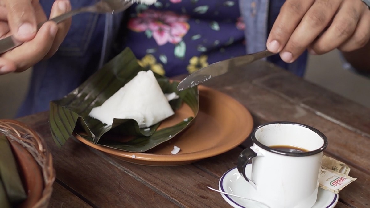 Veja como preparar o acaçá, receita de origem africana, de maneira ...