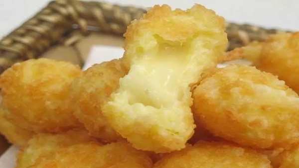 bolinha de queijo simples