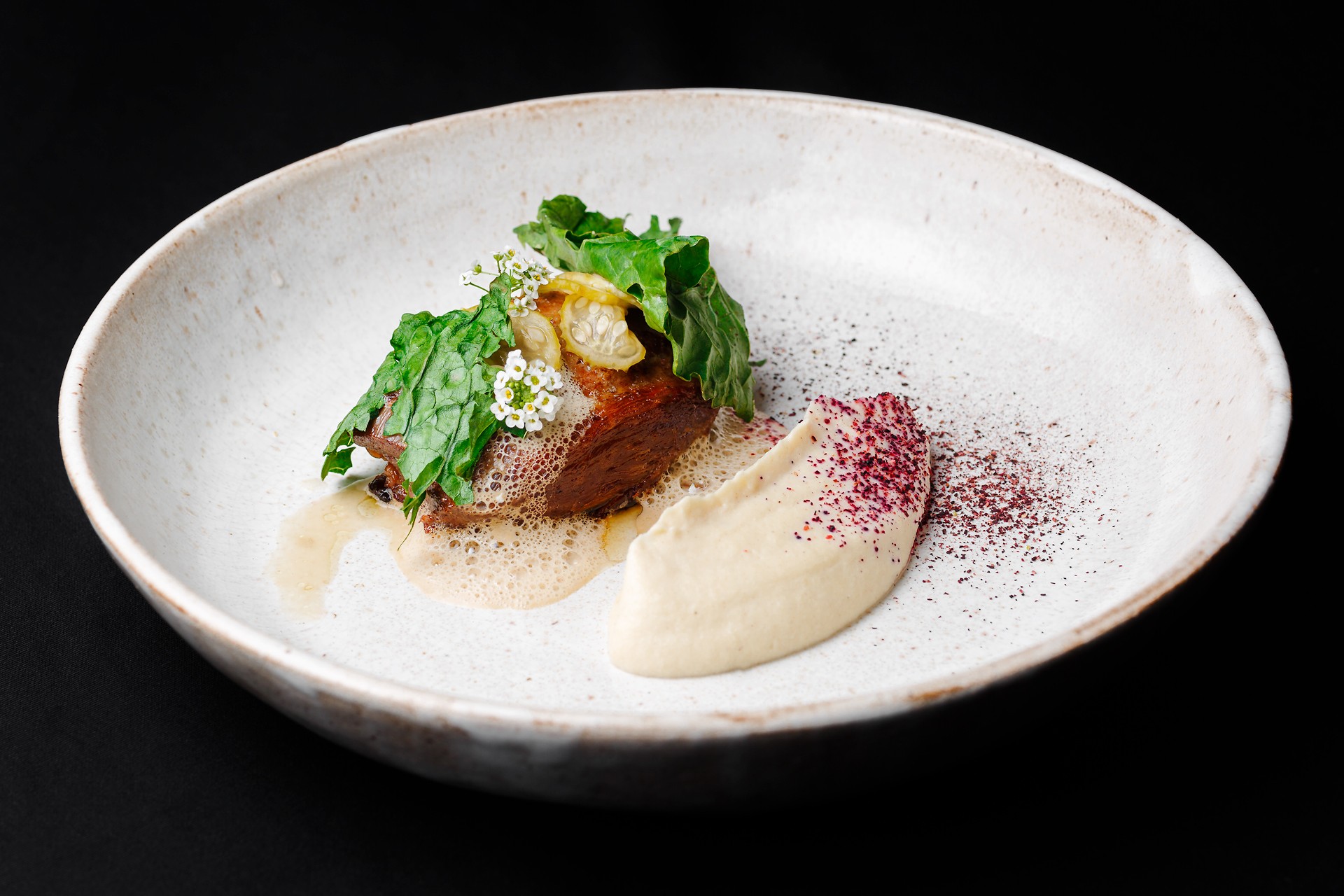 Vitelo com Emulsão de Porcini, Mousseline de Couve-Flor e Picles de ...