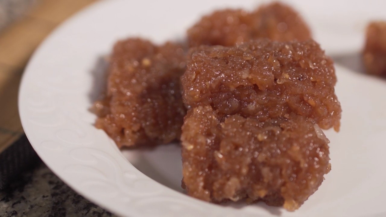 Veja como fazer uma cocada de coco com goiaba em três passos | Receitas