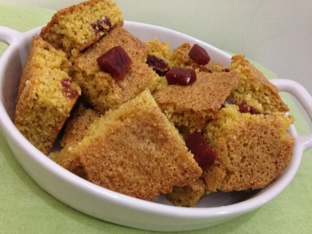 Broa de Fubá | Pães e salgados | Receitas