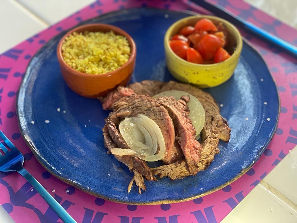 Fraldinha recheada com cebola do Thiago Oliveira | É de Casa | Receitas