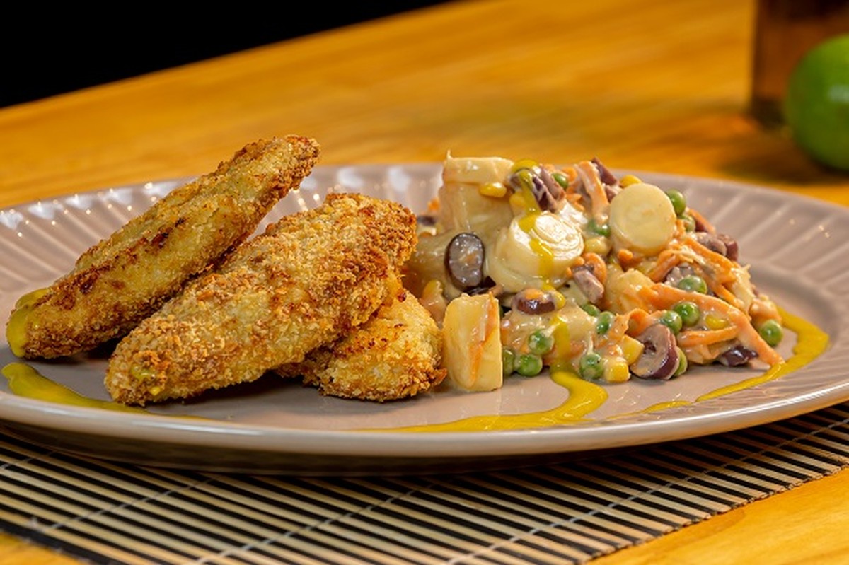 Filezinho de frango empanado na air fryer e salpicão | Receitas Sadia ...